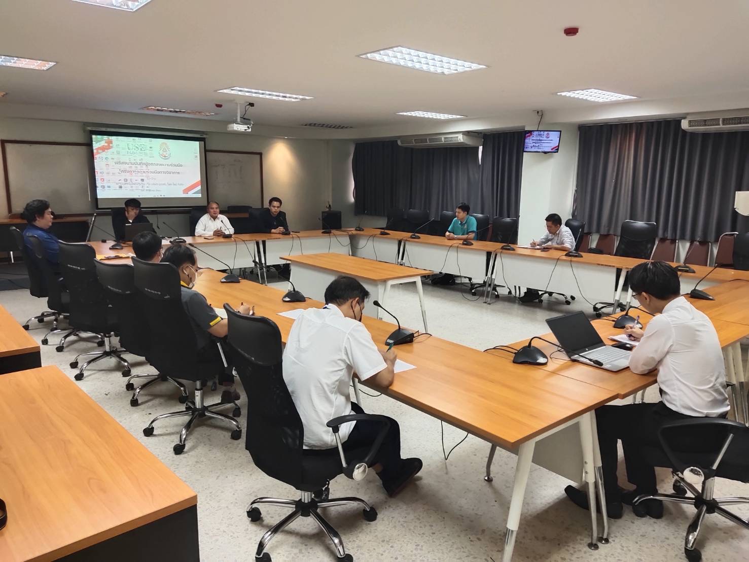 สทป. ประชุมหารือ USE FLO-LINE “การฝังตัวในภาคอุตสาหกรรม” - สถาบัน ...